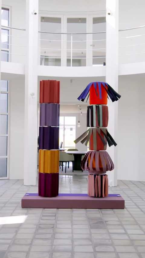 Doric Columns, Kinetic Object - Knit!